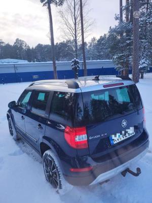 Blue Skoda Yeti 2014 in Kaunas, with an engine capacity of 1.97 L and mileage of 196 thousand km for 8990 €, photo 14 on AUTOMOTO.COM.LV