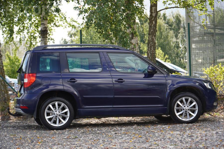 Blue Skoda Yeti 2016 in Riga, with an engine capacity of 2.00 L and mileage of 367 thousand km for 4690 €, photo 10 on AUTOMOTO.COM.LV