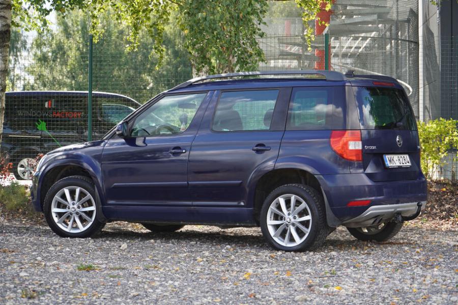 Blue Skoda Yeti 2016 in Riga, with an engine capacity of 2.00 L and mileage of 367 thousand km for 4490 €, photo 13 on AUTOMOTO.COM.LV