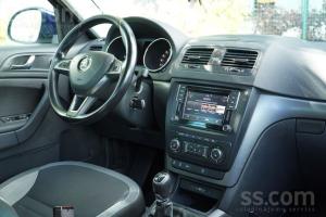 Blue Skoda Yeti 2016 in Riga, with an engine capacity of 2.00 L and mileage of 367 thousand km for 4490 €, photo 14 on AUTOMOTO.COM.LV