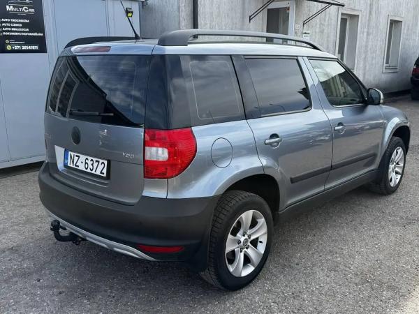 Zils Skoda Yeti 2010 Daugavpils, ar dzinēja tilpumu 2.00 L un nobraukumu 298 tūkst. km par 4950 €, foto 6 vietnē AUTOMOTO.COM.LV