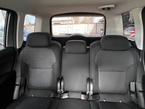Blue Skoda Yeti 2010 in Daugavpils, with an engine capacity of 2.00 L and mileage of 298 thousand km for 4950 €, photo 23 on AUTOMOTO.COM.LV