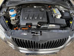 Blue Skoda Yeti 2010 in Daugavpils, with an engine capacity of 2.00 L and mileage of 298 thousand km for 4950 €, photo 26 on AUTOMOTO.COM.LV