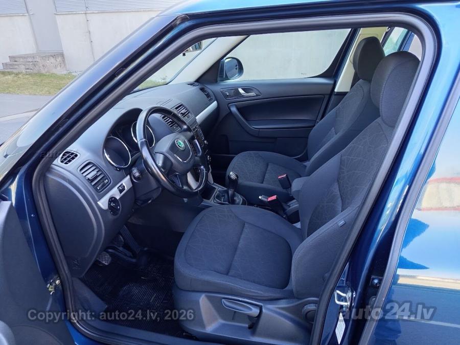 Zils Skoda Yeti 2011 Tallina, ar dzinēja tilpumu 1.20 L un nobraukumu 139 tūkst. km par 4700 €, foto 6 vietnē AUTOMOTO.COM.LV
