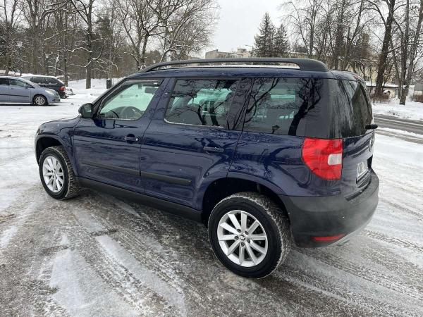 Zils Skoda Yeti 2012 Viļņa, ar dzinēja tilpumu 1.20 L un nobraukumu 137 tūkst. km par 5700 €, foto 6 vietnē AUTOMOTO.COM.LV