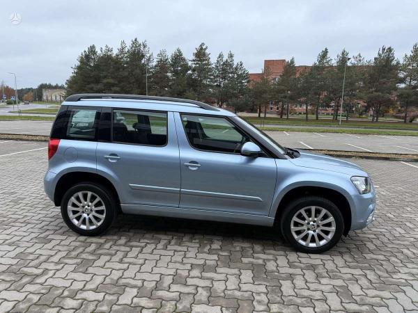 Blue Skoda Yeti 2014 in Kupiskis, with an engine capacity of 1.97 L and mileage of 210 thousand km for 7900 €, photo 9 on AUTOMOTO.COM.LV