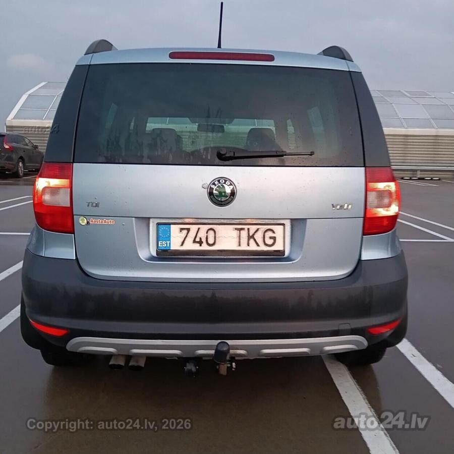 Blue Skoda Yeti 2013 in Tallinn, with an engine capacity of 2.00 L and mileage of 326 thousand km for 4350 €, photo 3 on AUTOMOTO.COM.LV