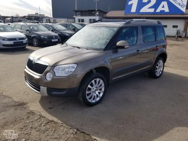 Brown Skoda Yeti 2009 in Kaunas, with an engine capacity of 1.20 L and mileage of 198 thousand km for 3350 €, photo 2 on AUTOMOTO.COM.LV