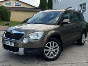 Brown Skoda Yeti 2009 in Rokiskis, with an engine capacity of 1.97 L and mileage of 460 thousand km for 2750 €, photo  on AUTOMOTO.COM.LV