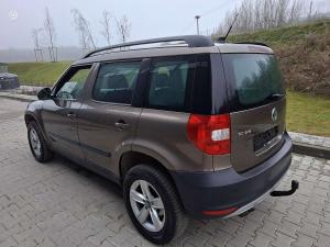 Brown Skoda Yeti 2010 in Vilnius, with an engine capacity of 1.97 L and mileage of 236 thousand km for 6650 €, photo 6 on AUTOMOTO.COM.LV
