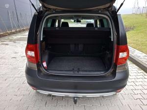 Brown Skoda Yeti 2010 in Vilnius, with an engine capacity of 1.97 L and mileage of 236 thousand km for 6650 €, photo 12 on AUTOMOTO.COM.LV
