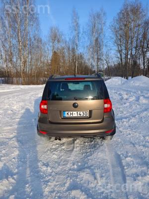 Brūns Skoda Yeti 2010 Bauska, ar dzinēja tilpumu 2.00 L un nobraukumu 393 tūkst. km par 4600 €, foto 6 vietnē AUTOMOTO.COM.LV