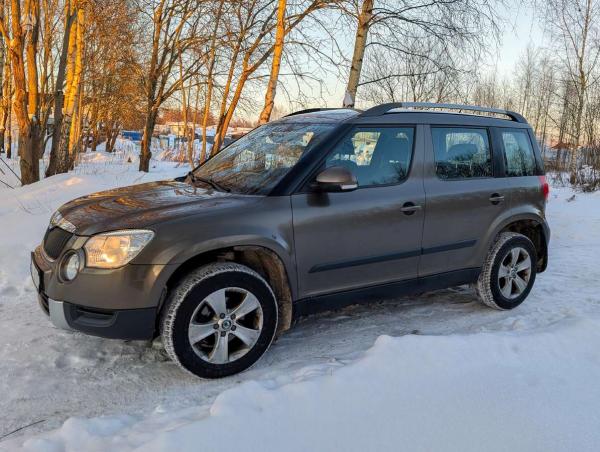 Brown Skoda Yeti 2010 in Vilnius, with an engine capacity of 1.20 L and mileage of 162 thousand km for 4200 €, photo 3 on AUTOMOTO.COM.LV