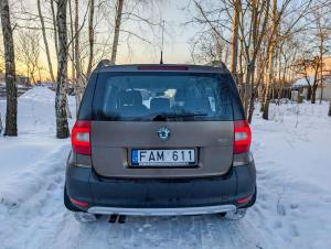 Brown Skoda Yeti 2010 in Vilnius, with an engine capacity of 1.20 L and mileage of 162 thousand km for 4200 €, photo 4 on AUTOMOTO.COM.LV