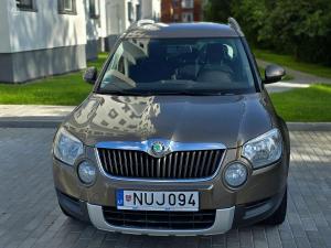 Brown Skoda Yeti 2010 in Vilnius, with an engine capacity of 1.97 L and mileage of 217 thousand km for 2700 €, photo 3 on AUTOMOTO.COM.LV