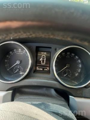 Brūns Skoda Yeti 2010 Liepāja, ar dzinēja tilpumu 2.00 L un nobraukumu 443 tūkst. km par 4000 €, foto 7 vietnē AUTOMOTO.COM.LV