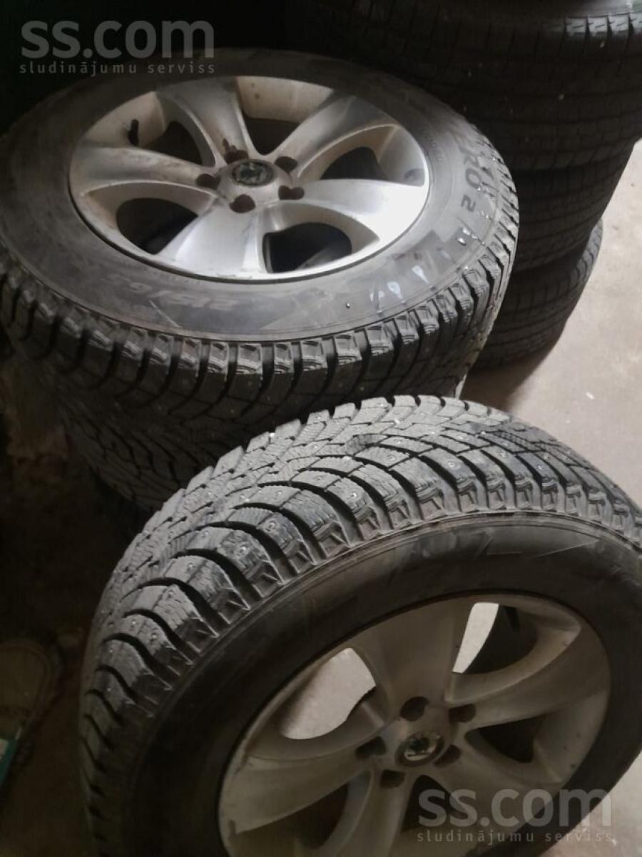 Brūns Skoda Yeti 2010 Liepāja, ar dzinēja tilpumu 2.00 L un nobraukumu 443 tūkst. km par 4000 €, foto 13 vietnē AUTOMOTO.COM.LV