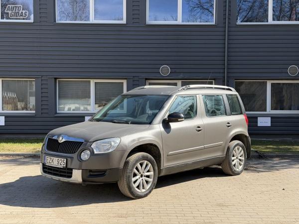 Brown Skoda Yeti 2011 in Vilnius, with an engine capacity of 1.20 L and mileage of 265 thousand km for 2800 €, photo 4 on AUTOMOTO.COM.LV