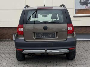 Brūns Skoda Yeti 2011 Kretinga, ar dzinēja tilpumu 1.97 L un nobraukumu 282 tūkst. km par 5555 €, foto 8 vietnē AUTOMOTO.COM.LV