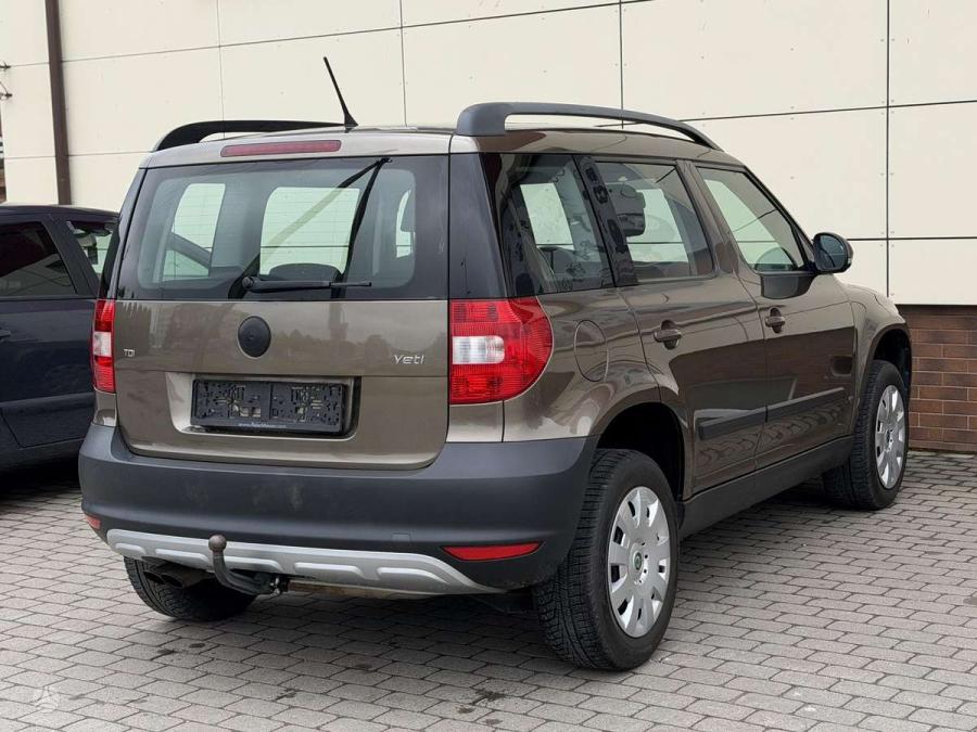 Brūns Skoda Yeti 2011 Kretinga, ar dzinēja tilpumu 1.97 L un nobraukumu 282 tūkst. km par 5555 €, foto 9 vietnē AUTOMOTO.COM.LV