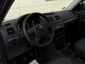 Brūns Skoda Yeti 2011 Kretinga, ar dzinēja tilpumu 1.97 L un nobraukumu 282 tūkst. km par 5555 €, foto 11 vietnē AUTOMOTO.COM.LV