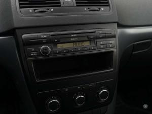 Brūns Skoda Yeti 2011 Kretinga, ar dzinēja tilpumu 1.97 L un nobraukumu 282 tūkst. km par 5555 €, foto 12 vietnē AUTOMOTO.COM.LV