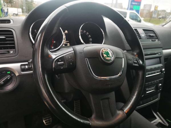 Brūns Skoda Yeti 2012 Viļņa, ar dzinēja tilpumu 1.20 L un nobraukumu 186 tūkst. km par 4790 €, foto 4 vietnē AUTOMOTO.COM.LV