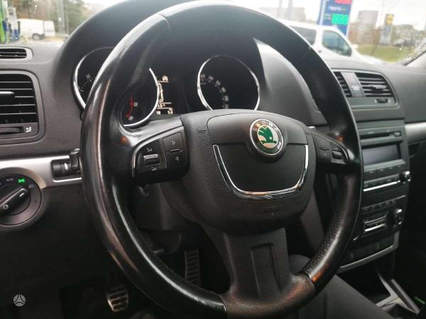 Brūns Skoda Yeti 2012 Viļņa, ar dzinēja tilpumu 1.20 L un nobraukumu 187 tūkst. km par 4789 €, foto 9 vietnē AUTOMOTO.COM.LV