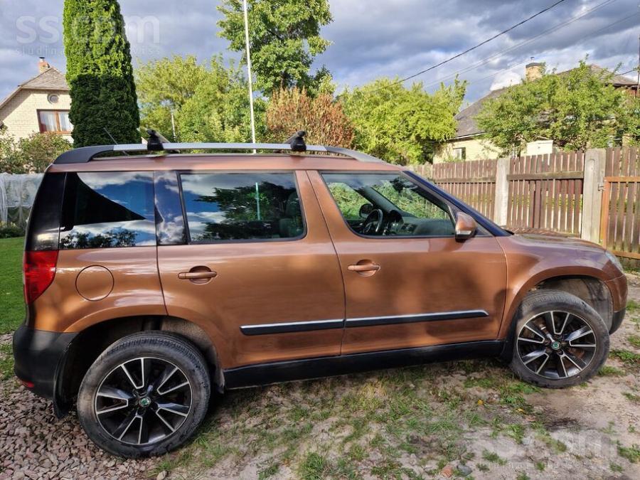 Brown Skoda Yeti 2012 in Jurmala, with an engine capacity of 1.40 L and mileage of 209 thousand km for 2650 €, photo 4 on AUTOMOTO.COM.LV