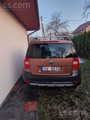 Brown Skoda Yeti 2012 in Jurmala, with an engine capacity of 1.40 L and mileage of 209 thousand km for 2650 €, photo 6 on AUTOMOTO.COM.LV