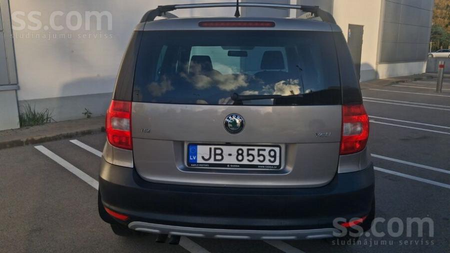 Brūns Skoda Yeti 2012 Rīga, ar dzinēja tilpumu 1.40 L un nobraukumu 244 tūkst. km par 3800 €, foto 15 vietnē AUTOMOTO.COM.LV