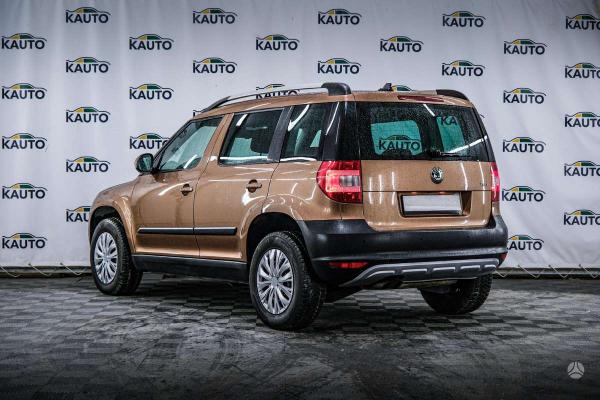 Brūns Skoda Yeti 2013 Kauņa, ar dzinēja tilpumu 1.40 L un nobraukumu 0 tūkst. km par 6590 €, foto 4 vietnē AUTOMOTO.COM.LV