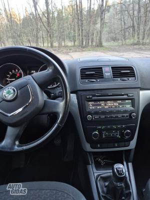 Brūns Skoda Yeti 2013 Kauņa, ar dzinēja tilpumu 2.00 L un nobraukumu 193 tūkst. km par 5200 €, foto 10 vietnē AUTOMOTO.COM.LV