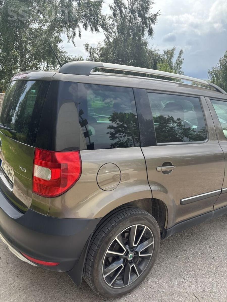 Brown Skoda Yeti 2013 in Bauska, with an engine capacity of 2.00 L and mileage of 170 thousand km for 6200 €, photo 3 on AUTOMOTO.COM.LV