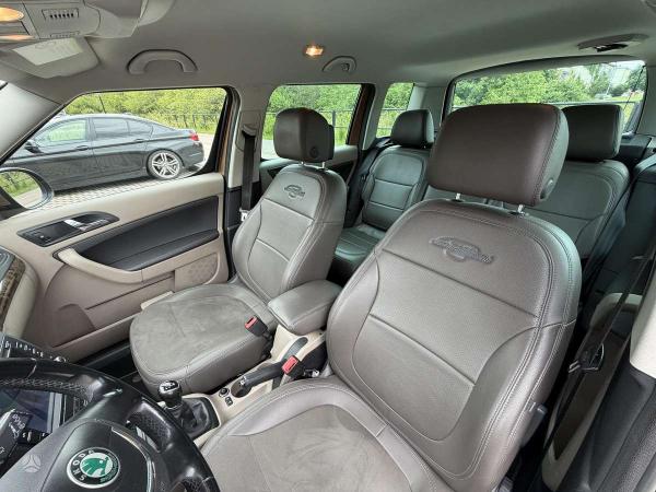 Brūns Skoda Yeti 2013 Viļņa, ar dzinēja tilpumu 1.97 L un nobraukumu 170 tūkst. km par 5700 €, foto 9 vietnē AUTOMOTO.COM.LV