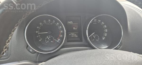 Brown Skoda Yeti 2013 in Riga, with an engine capacity of 2.00 L and mileage of 155 thousand km for 5500 €, photo 7 on AUTOMOTO.COM.LV