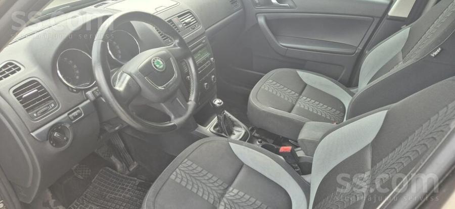 Brūns Skoda Yeti 2013 Rīga, ar dzinēja tilpumu 2.00 L un nobraukumu 155 tūkst. km par 5500 €, foto 6 vietnē AUTOMOTO.COM.LV