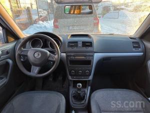 Brūns Skoda Yeti 2014 Rīga, ar dzinēja tilpumu 2.00 L un nobraukumu 155 tūkst. km par 5600 €, foto 5 vietnē AUTOMOTO.COM.LV
