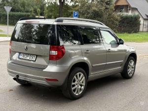 Brown Skoda Yeti 2014 in Prienai, with an engine capacity of 1.97 L and mileage of 250 thousand km for 6666 €, photo 5 on AUTOMOTO.COM.LV