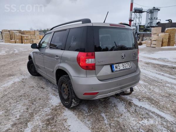 Brūns Skoda Yeti 2017 Jēkabpils, ar dzinēja tilpumu 2.00 L un nobraukumu 243 tūkst. km par 6990 €, foto 4 vietnē AUTOMOTO.COM.LV