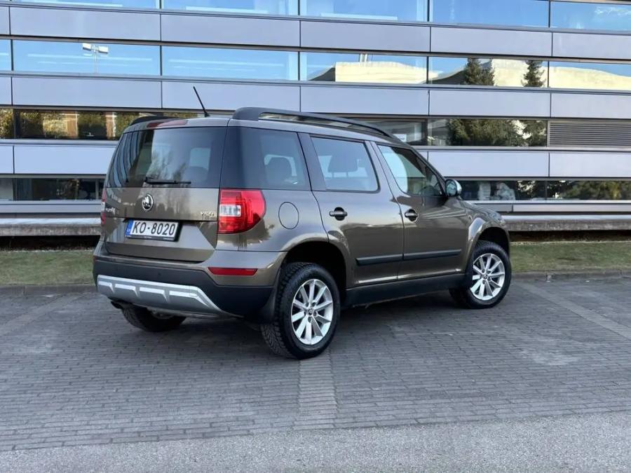 Brūns Skoda Yeti 2017 Rīga, ar dzinēja tilpumu 1.40 L un nobraukumu 165 tūkst. km par 8999 €, foto 4 vietnē AUTOMOTO.COM.LV