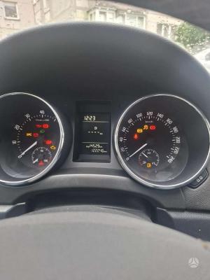 Brown Skoda Yeti 2013 in Vilnius, with an engine capacity of 1.20 L and mileage of 122 thousand km for 3700 €, photo 15 on AUTOMOTO.COM.LV