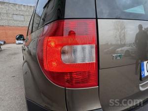 Brown Skoda Yeti 2014 in Daugavpils, with an engine capacity of 2.00 L and mileage of 0 thousand km for 6250 €, photo 27 on AUTOMOTO.COM.LV