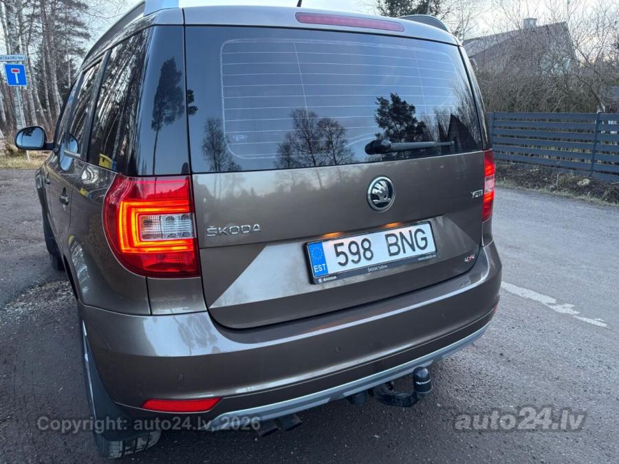 Brūns Skoda Yeti 2015 Tallina, ar dzinēja tilpumu 2.00 L un nobraukumu 240 tūkst. km par 8499 €, foto 13 vietnē AUTOMOTO.COM.LV