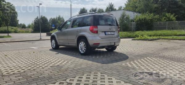 Brown Skoda Yeti 2017 in Riga, with an engine capacity of 2.00 L and mileage of 295 thousand km for 5300 €, photo 5 on AUTOMOTO.COM.LV