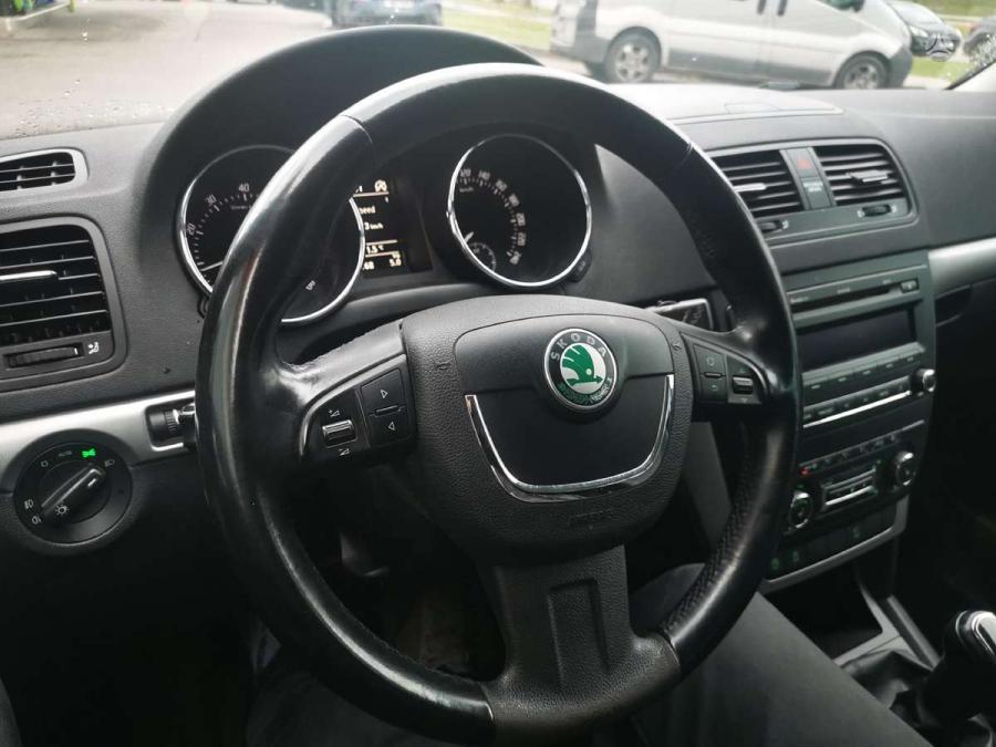 Brūns Skoda Yeti 2012 Viļņa, ar dzinēja tilpumu 1.20 L un nobraukumu 186 tūkst. km par 4790 €, foto 11 vietnē AUTOMOTO.COM.LV