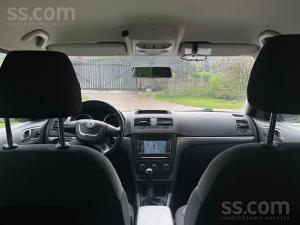 Brūns Skoda Yeti 2012 Rīga, ar dzinēja tilpumu 2.00 L un nobraukumu 175 tūkst. km par 4400 €, foto 6 vietnē AUTOMOTO.COM.LV
