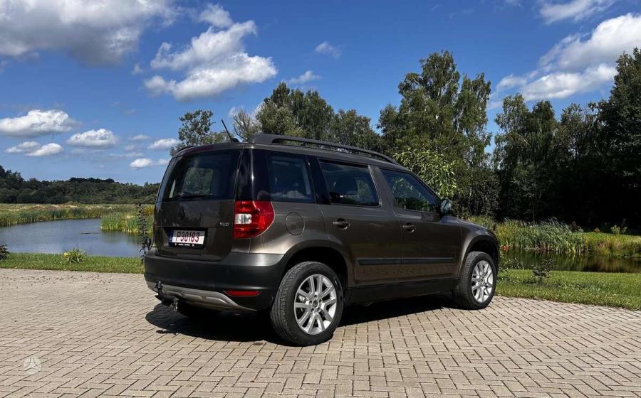 Brūns Skoda Yeti 2013 Utena, ar dzinēja tilpumu 1.97 L un nobraukumu 280 tūkst. km par 4550 €, foto 15 vietnē AUTOMOTO.COM.LV