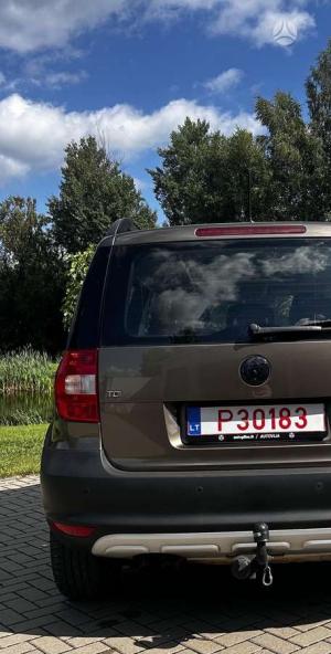 Brūns Skoda Yeti 2013 Utena, ar dzinēja tilpumu 1.97 L un nobraukumu 280 tūkst. km par 4550 €, foto 19 vietnē AUTOMOTO.COM.LV