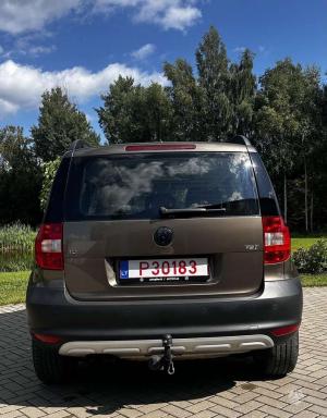 Brūns Skoda Yeti 2013 Utena, ar dzinēja tilpumu 1.97 L un nobraukumu 280 tūkst. km par 4550 €, foto 21 vietnē AUTOMOTO.COM.LV